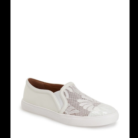 Halogen | Shoes | Halogen Leather Turner Slip On White Lace Sneaker ...